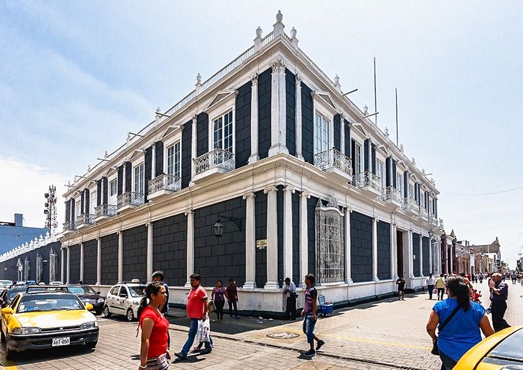 Que Voir à Trujillo ? | Les 12 Plus Beaux Lieux à Visiter